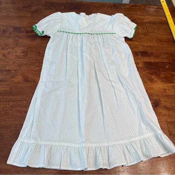 Lullaby Set | Pajamas | Lullaby Set White Green Dot Gown Size 4 0 ...